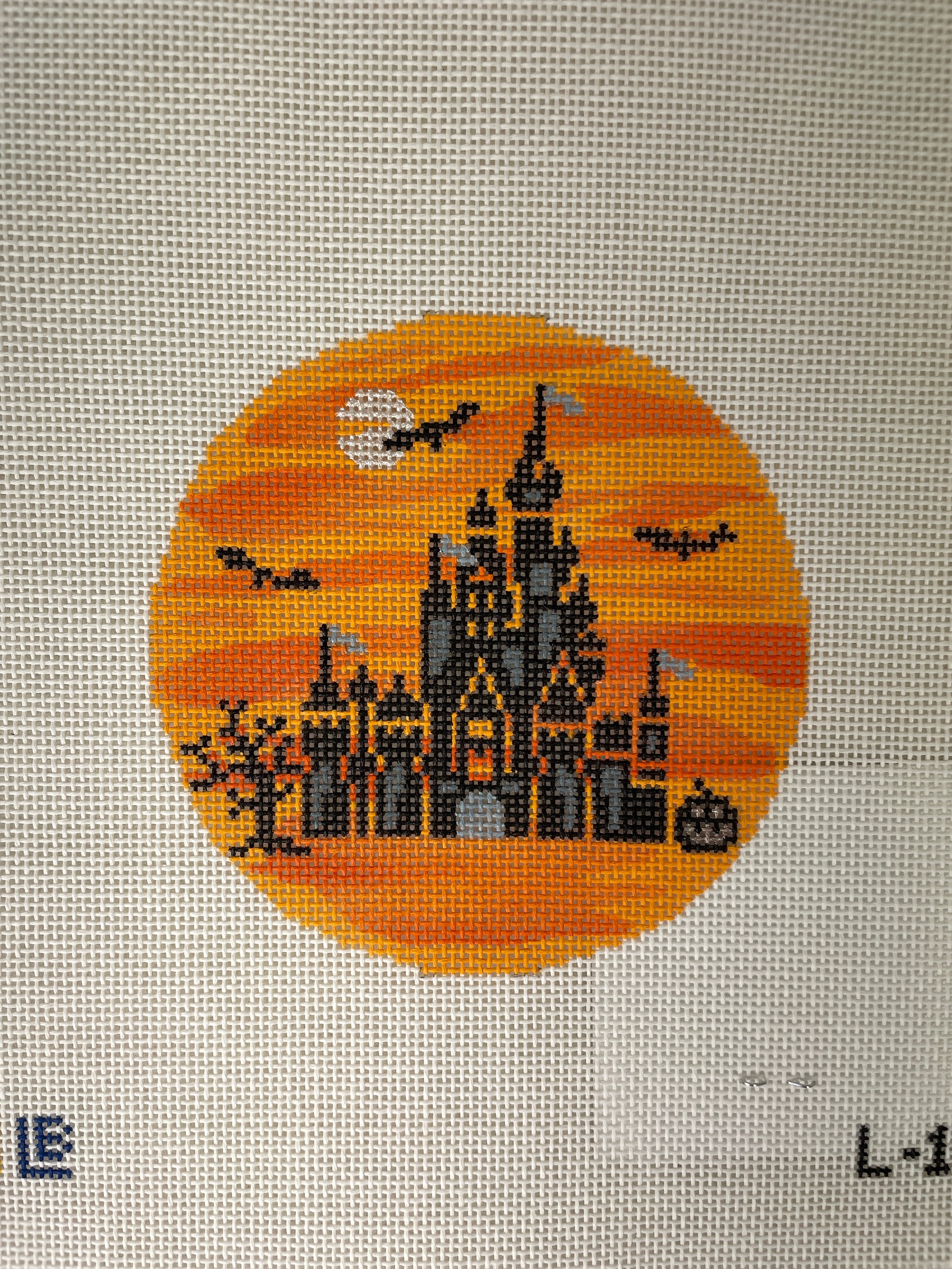 * Lauren Bloch L15 Spooky Castle – Beehive Needle Arts
